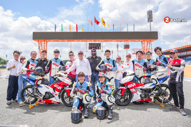 Lễ ký kết Givi Việt Nam & học viện MAS ra mắt đội đua MAS Racing Team ...