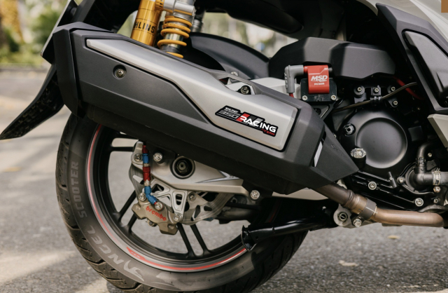 Honda SH 350i Bứt phá phong cách đẳng cấp với Ốp pô ZHI.PAT | 2banh.vn