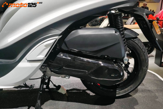 MBP SC125LX 2024 gây chú ý bởi kiểu dáng sang trọng không hề kém cạnh ...